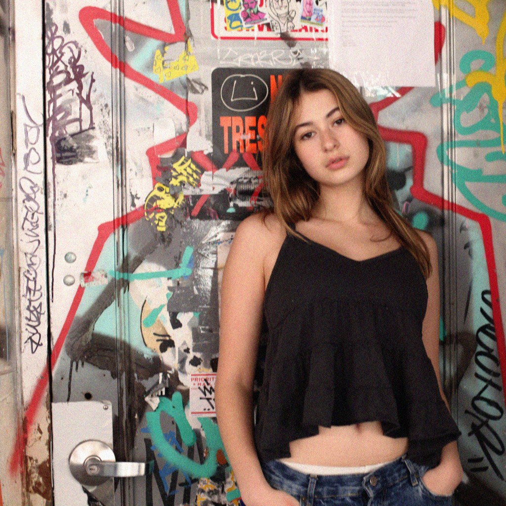 Music Interview: IZZY PINGREY - FVMusicBlog.com